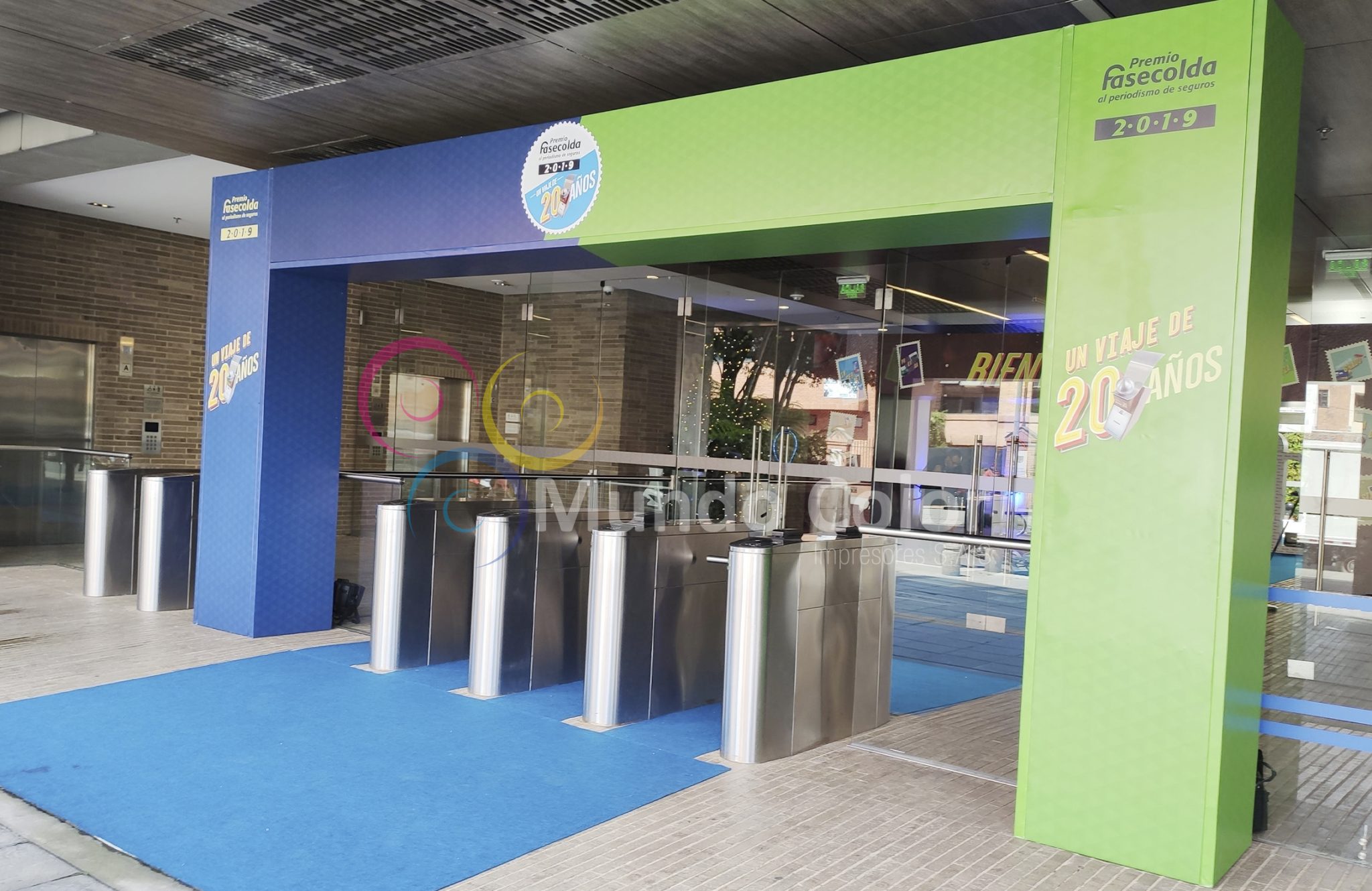 Backing – Mundo Color